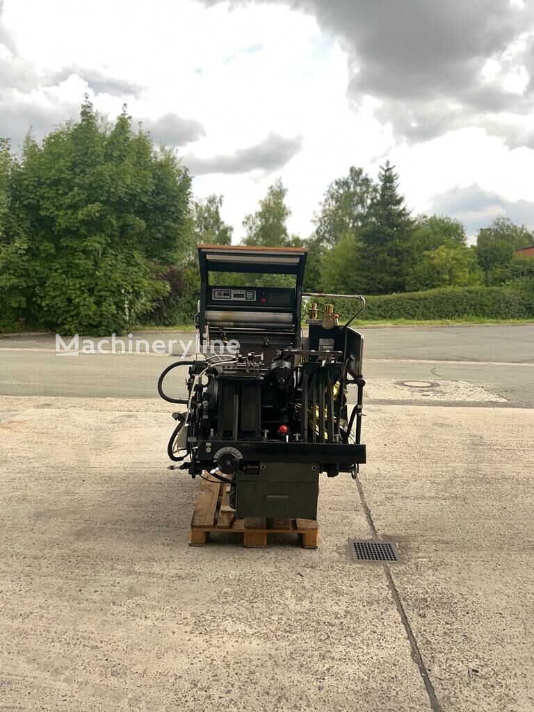 Heidelberg A4 Platen with Hotstamping mašina za sečenje