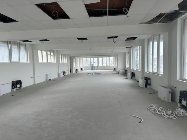 Poslovni prostor, Železnik, 1200 m2, cena +pdv