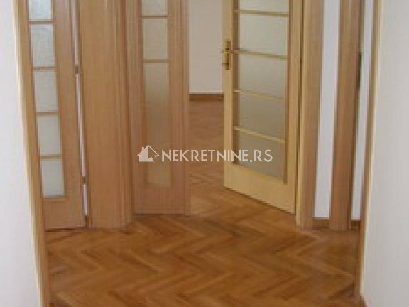 #10551, Izdavanje, P.P., BLOK 29, 1000 EUR