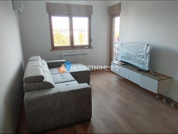 Voždovac, Trošarina, 1.5 stan, 41m2, 700 EUR, ID 52621