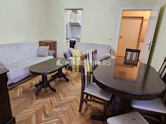 Izdavanje-Jednoiposoban stan- Podbara
