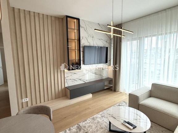 Lux 3.0 stan od 71m2, BW Queen's Park Residence