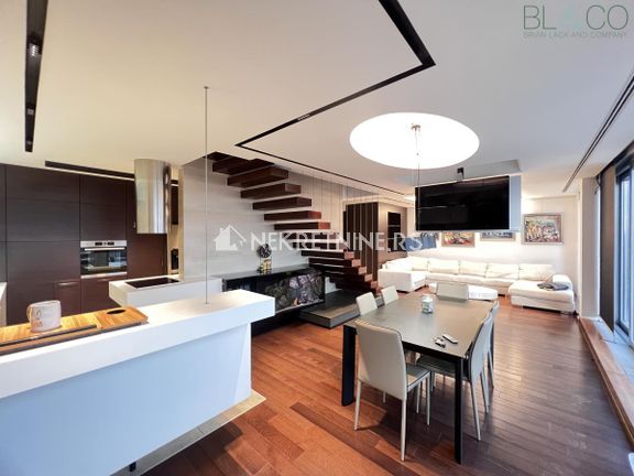 Duplex sa panoramskim pogledom na Beograd - A Blok, Jurija Gagarina