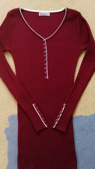 NOVA, DUŽA, REBRASTA BLUZA UZ TELO