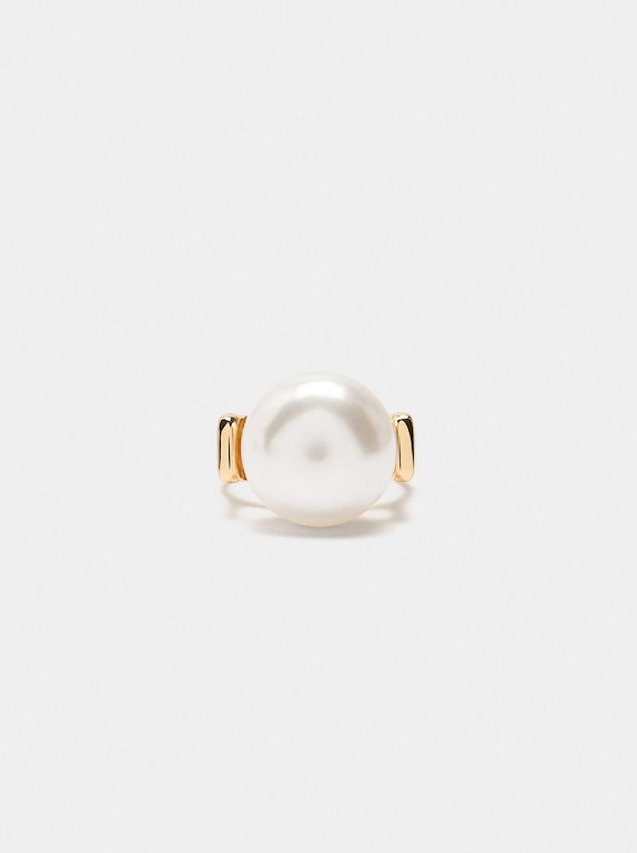 RING WITH PEARL