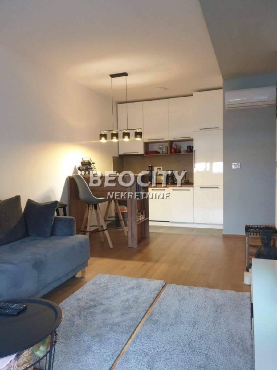 Novi Sad, Bulevar Evrope, Bulevar Evrope, 2.0, 40m2, 500EUR