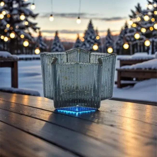 Svećnjak stakleni zvezda