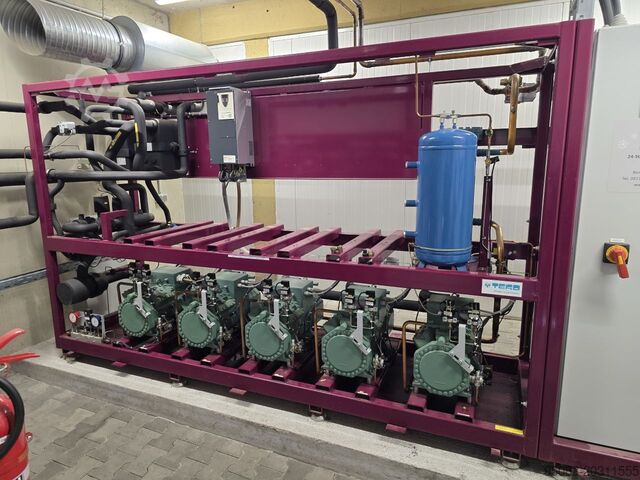 Kompletna hladnjačka instalacija Bitzer C
BITZER 4DTC-25K-40P (x4), 4FTE-20K-40S (x1)