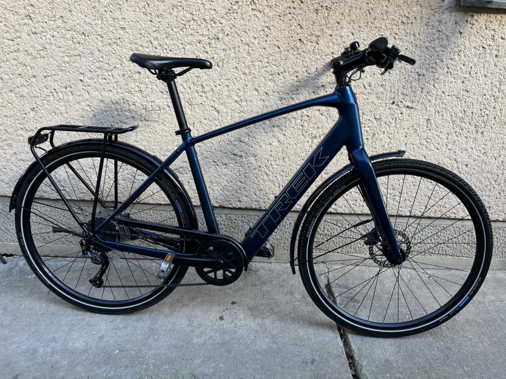 Trek Fx 2+ L size