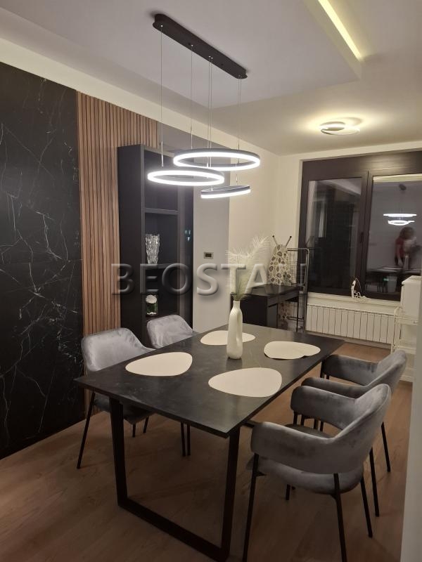 Novi Beograd - The one #64659 1.100 €