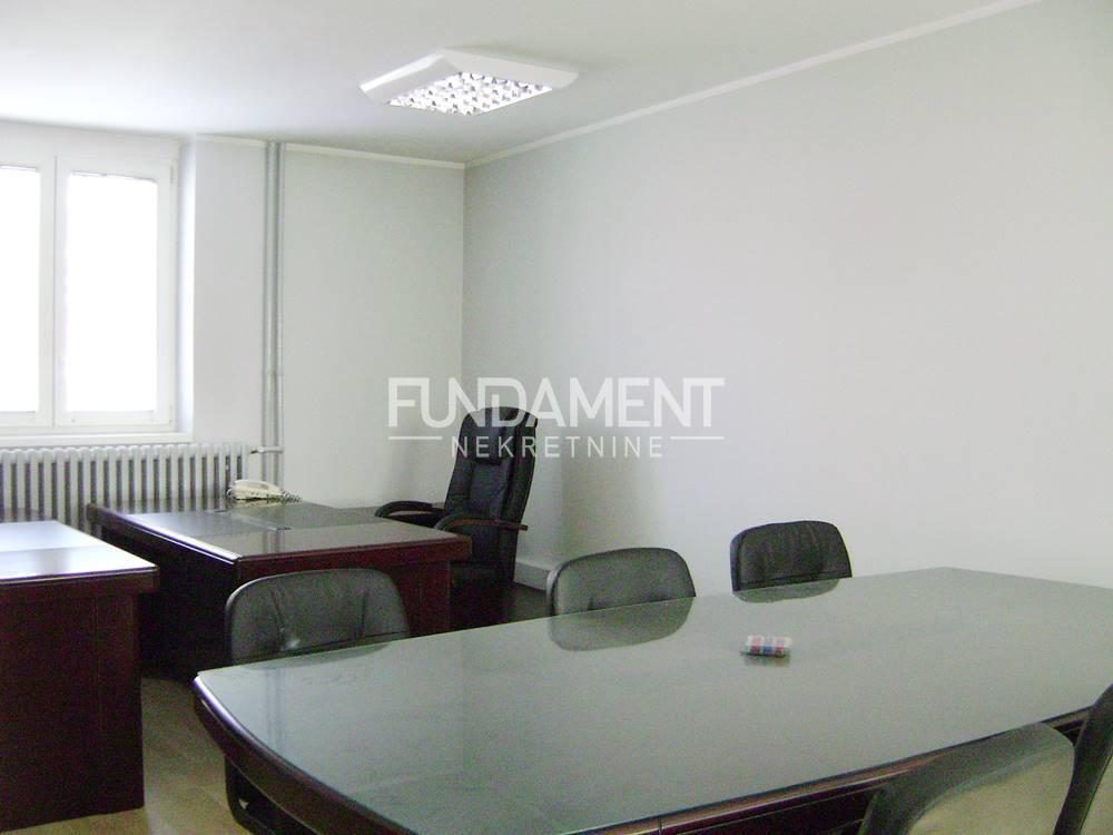 PP Nevesinjska 100m2, I, cg, polunamešten ID#1726 1.000 €
