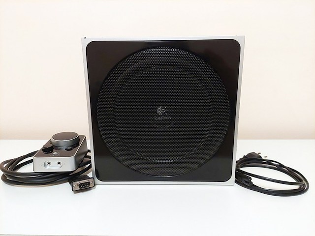 Logitech Z4 subwoofer sa kontrolorom
