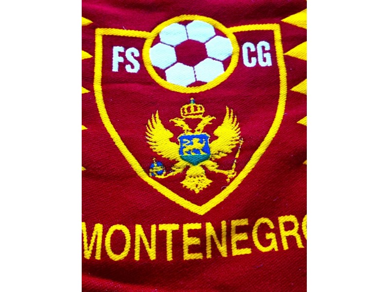 Šal MONTENEGRO! Perfektan!
