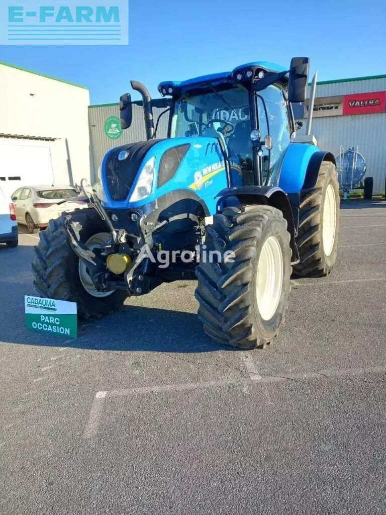 New Holland t7.225 traktor točkaš