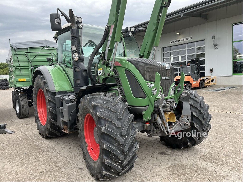 Fendt 716 Vario S4 traktor točkaš