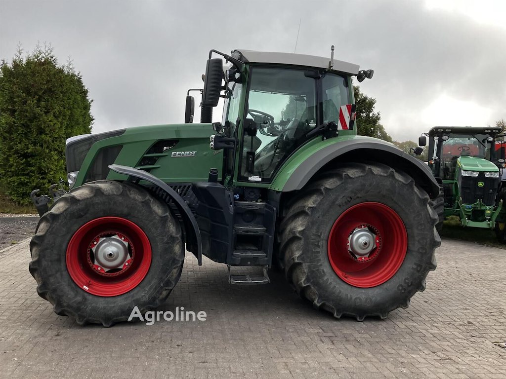Fendt 828 Vario traktor točkaš