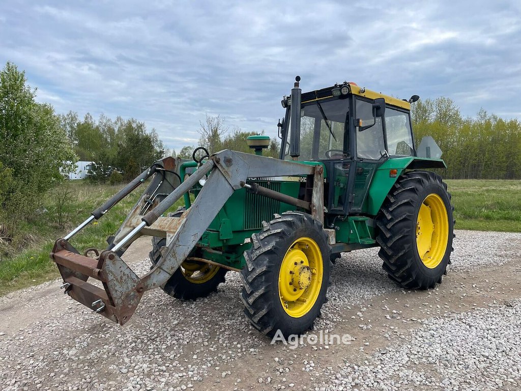 John Deere 3140 traktor točkaš
