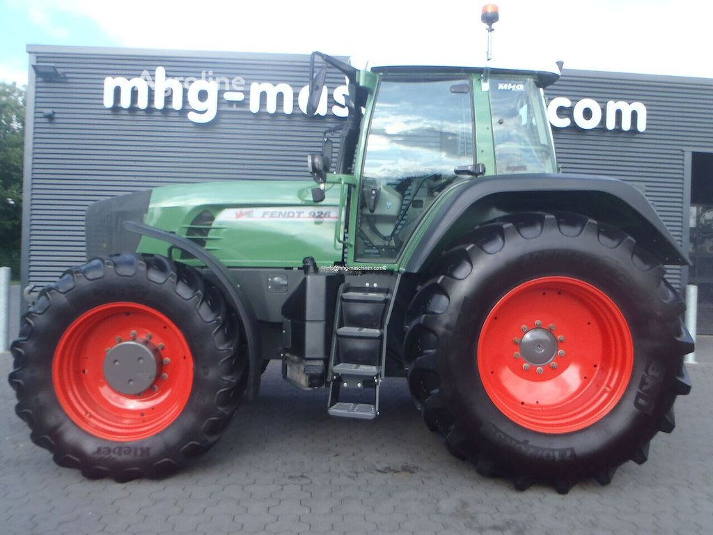 Fendt 926 Vario traktor točkaš