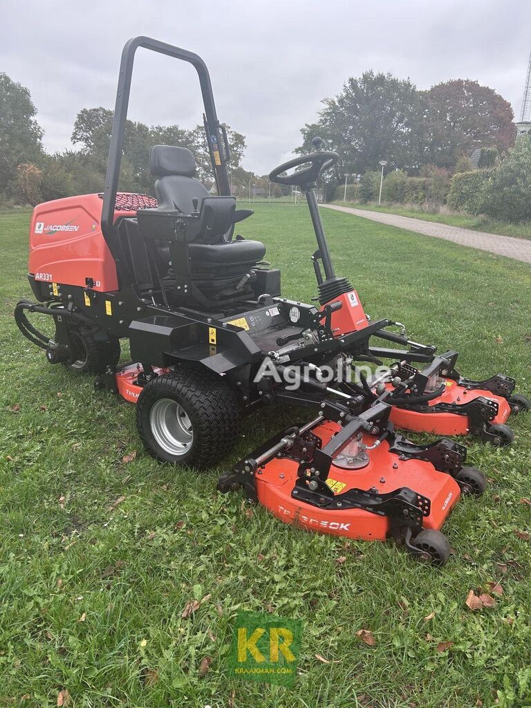 Jacobsen AR331 traktor kosilica