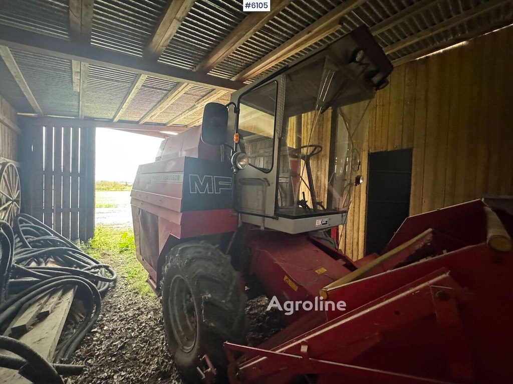 Massey Ferguson 16 kombajn za žito