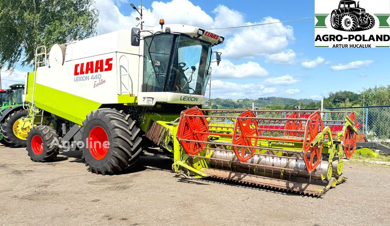 Claas LEXION 440 kombajn za žito