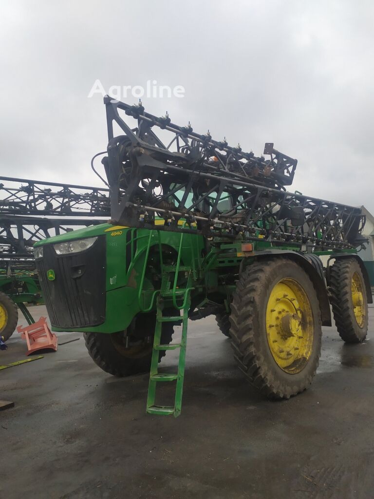 John Deere 4940 samohodna prskalica