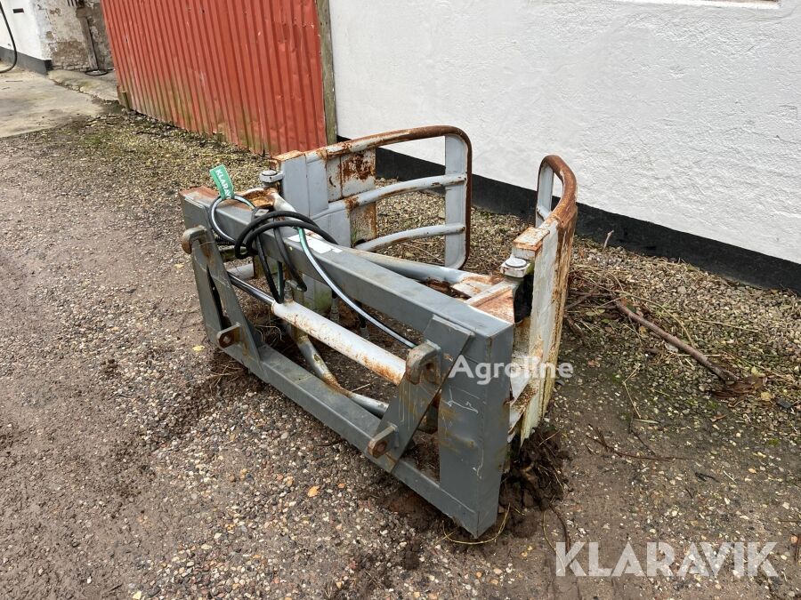 Prodaje se Wraptang hvataljku za bale na aukciji
