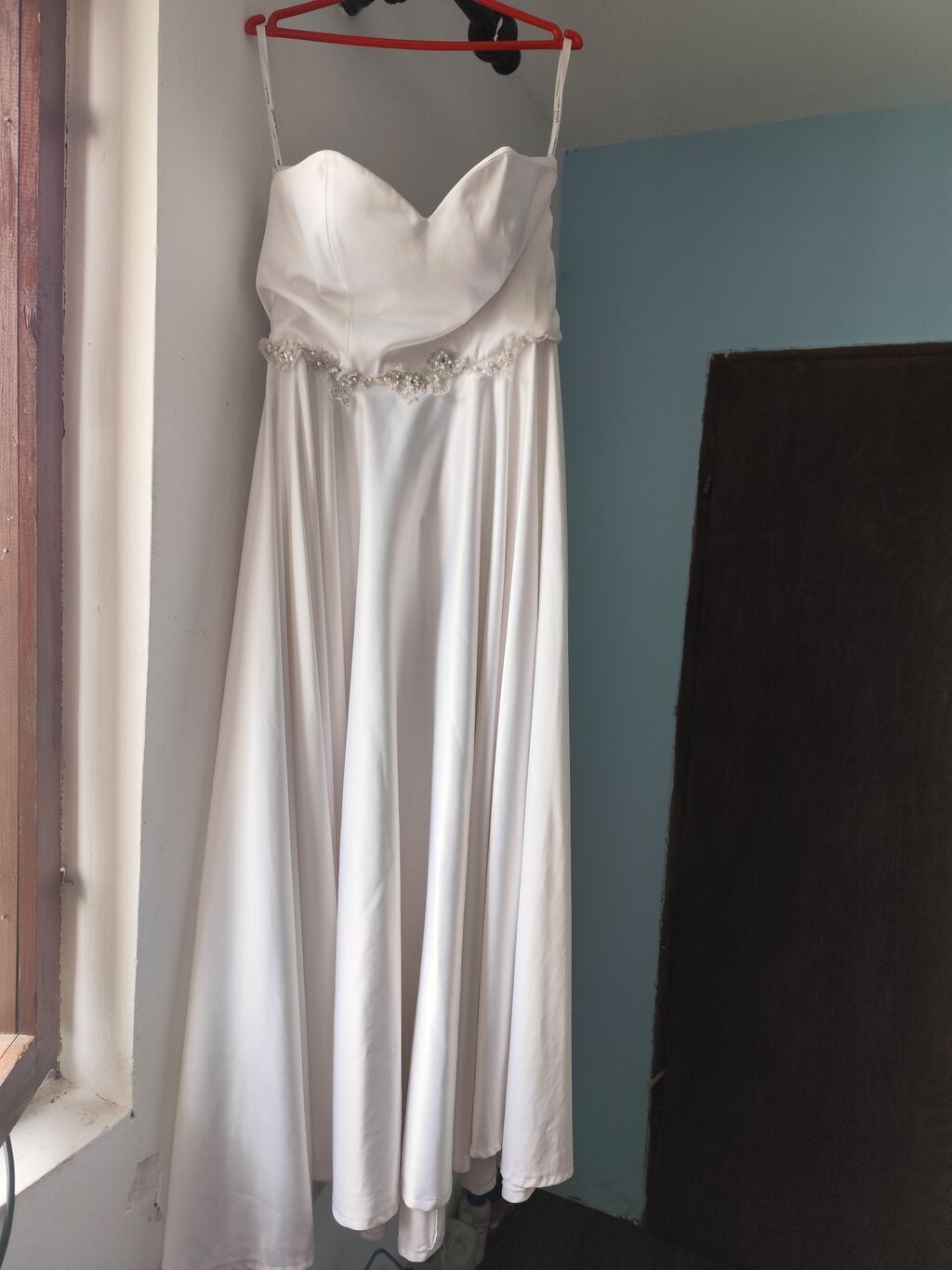 Venčanica Divina Sposa by Elianna Moore - Model: duga, lepršava