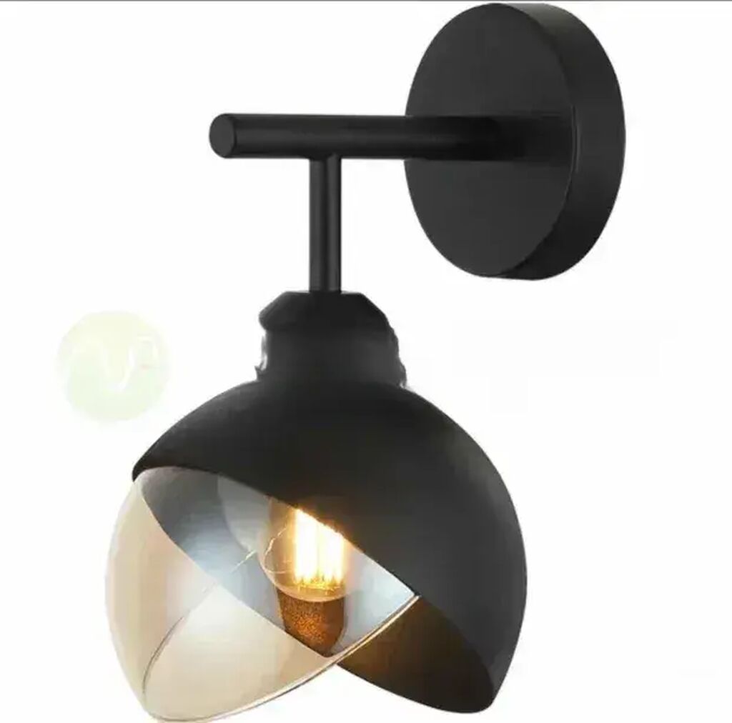Zidna lampa, bоја - Crna