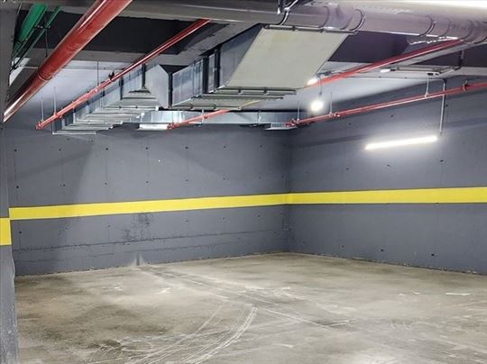 Zemun, unutrasnje parking mesto, novogradnja