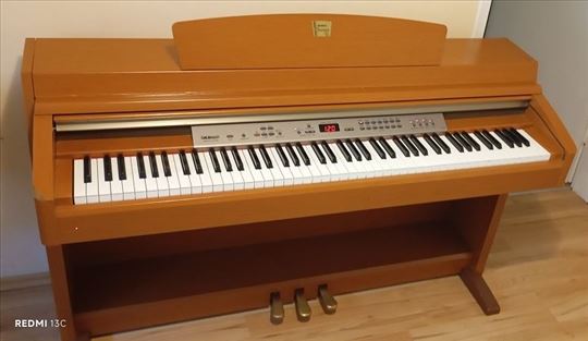 Yamaha Clavinova CLP 230 električni klavir