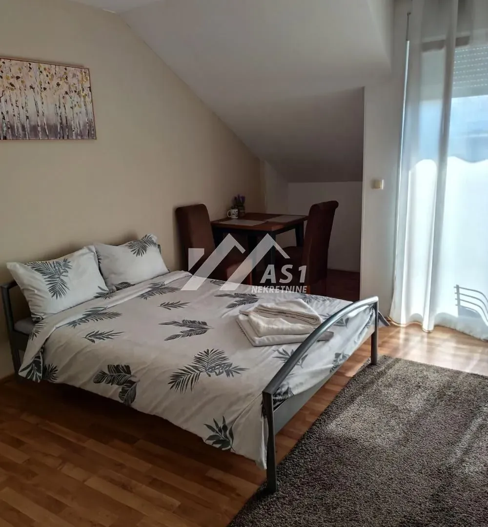 Izdavanje, stan, 26m2, Kej, Novi Sad, Novi Sad