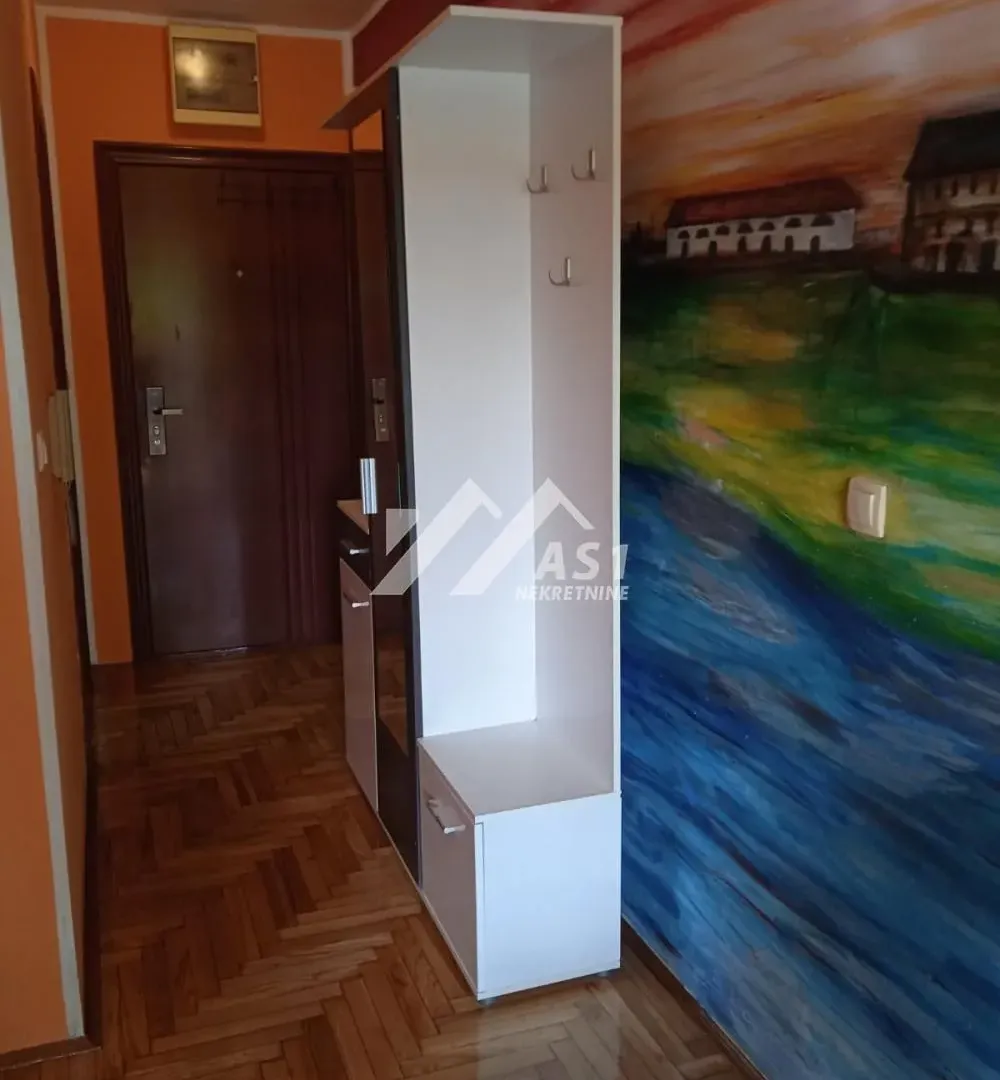 Izdavanje, stan, 24m2, Sajam, Novi Sad, Novi Sad