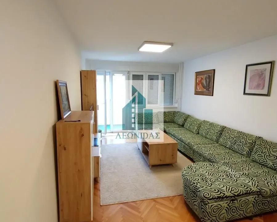 Izdavanje, dvosoban stan, 69m², Medijana, Niš