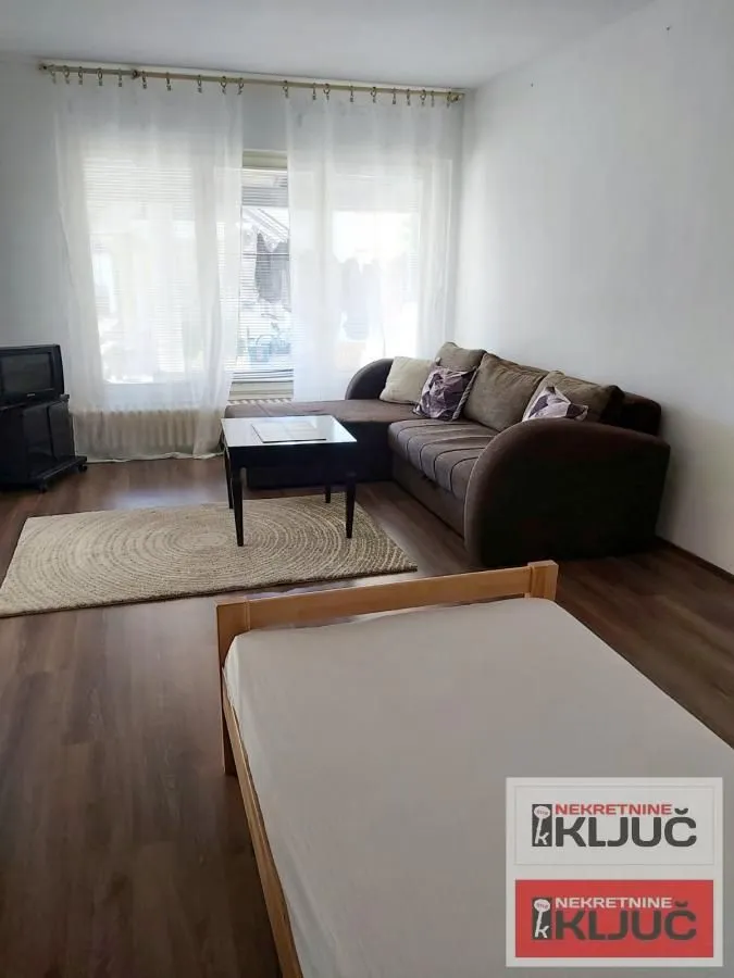 Izdavanje, jednosoban stan, 40m2, Veternik, Novi Sad, Novi Sad