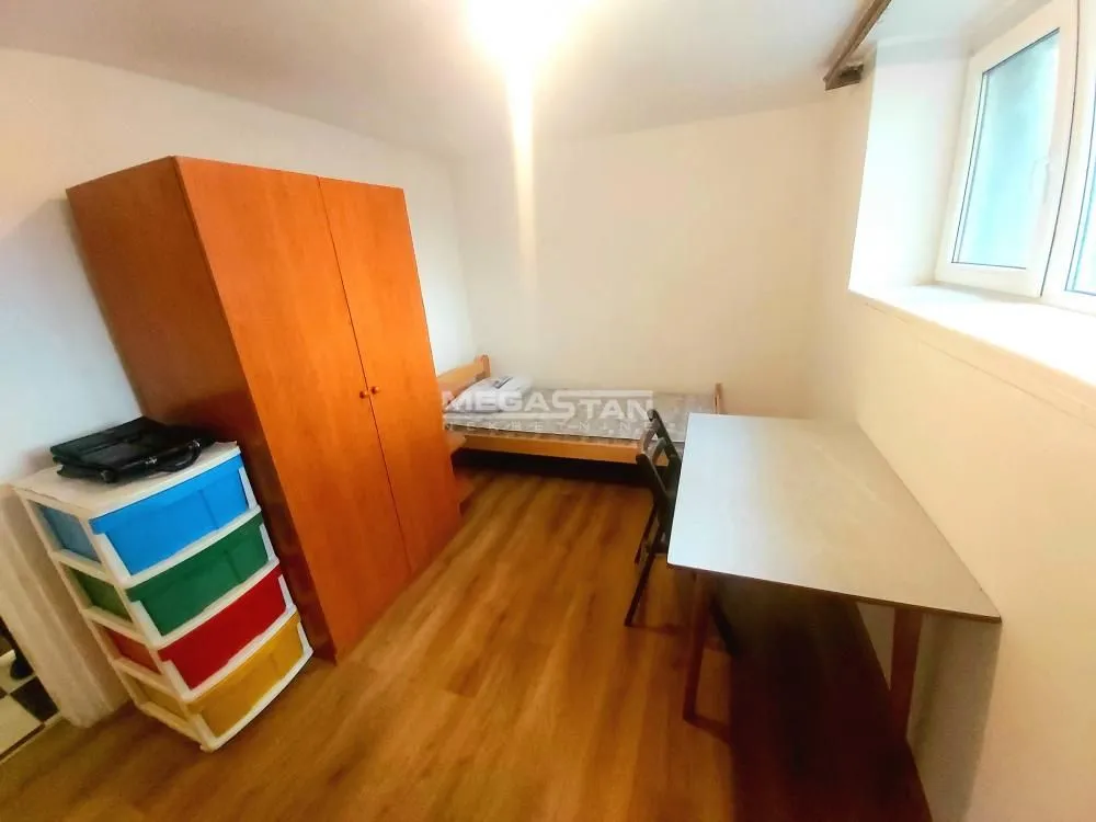Izdavanje, stan, 18m2, Zemun Gornji Grad, Zemun, Beograd