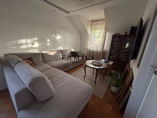 Troiposoban Stan 85m² Na OdliČnoj Lokaciji – Bule