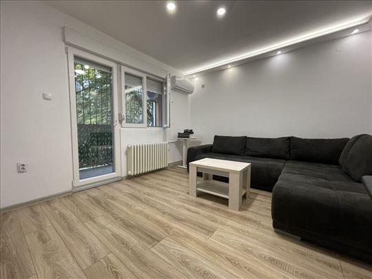 Novi Sad, Rotkvarija, Stan, 2.0, 54m2