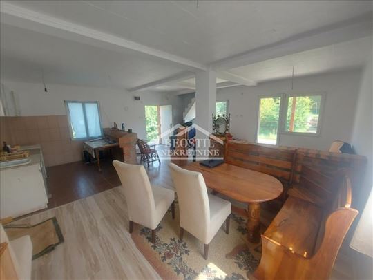 Smederevo - Orešac - 124m2+5,24 ara ID#21487