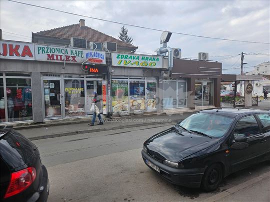 Lokal za Menjacnicu - Top Lokacija u Borci