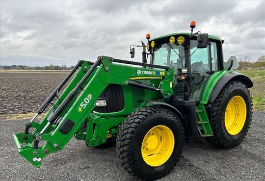 2005 Traktor John Deere 6920