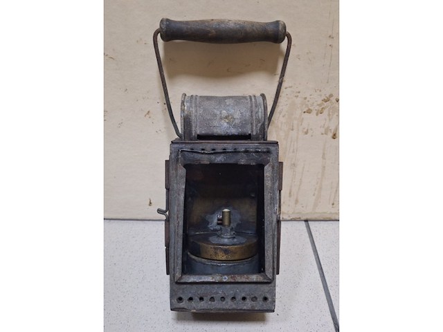 WWII NEMACKA vojna lampa