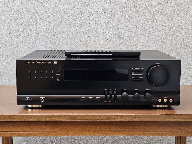 Harman Kardon AVR 11
