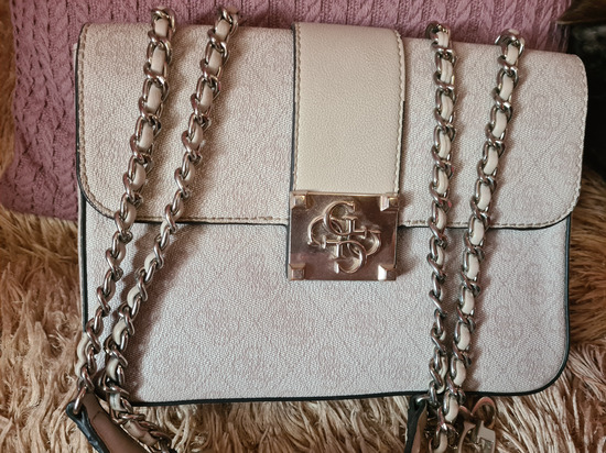 Zenska Guess torba