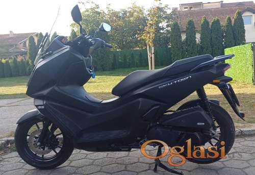 Kymco SkyTown 125