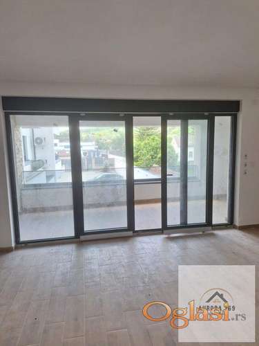POVOLJNO!! VRDNIK BANJA, LUKSUZAN STAN, TROSOBAN, 93m2, PARKING