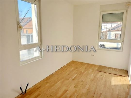 Zemun Polje, Plavi horizonti, 3.0, 63m2