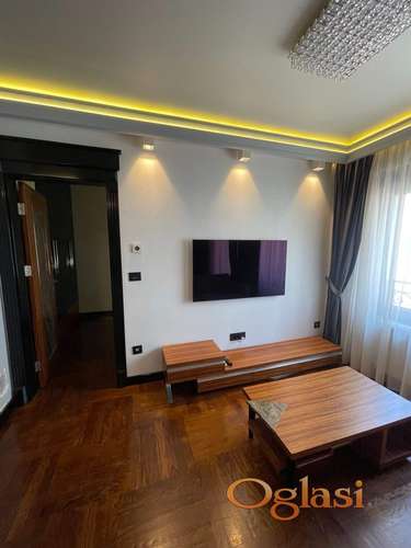 Izdavanje stanova Beograd Vracar-Dvosoban lux stan,garaza,novogradnja
