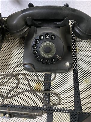 Stari telefon