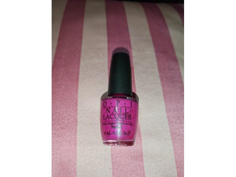 Opi original lak za nokte zhats berry darling